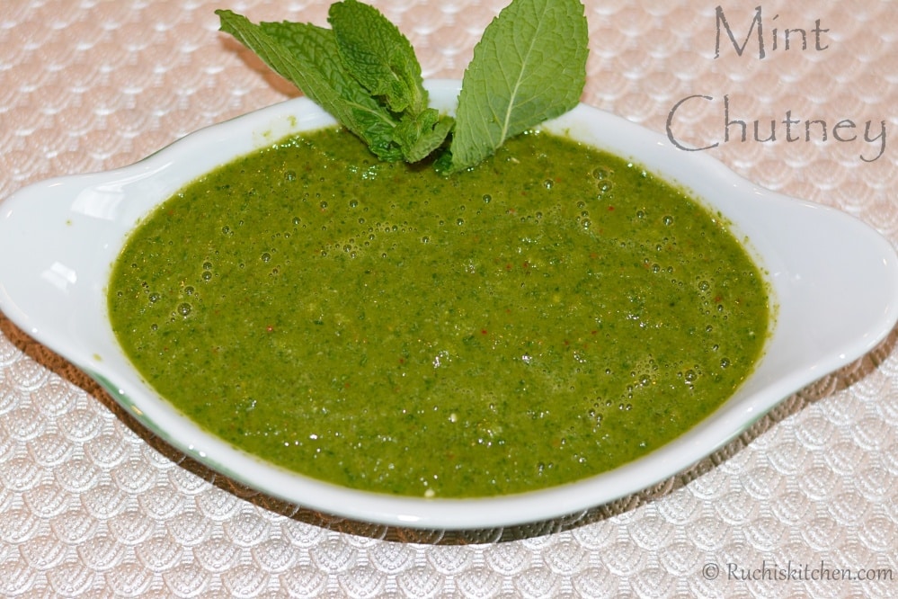 Pudina Chutney - Mint Chutney