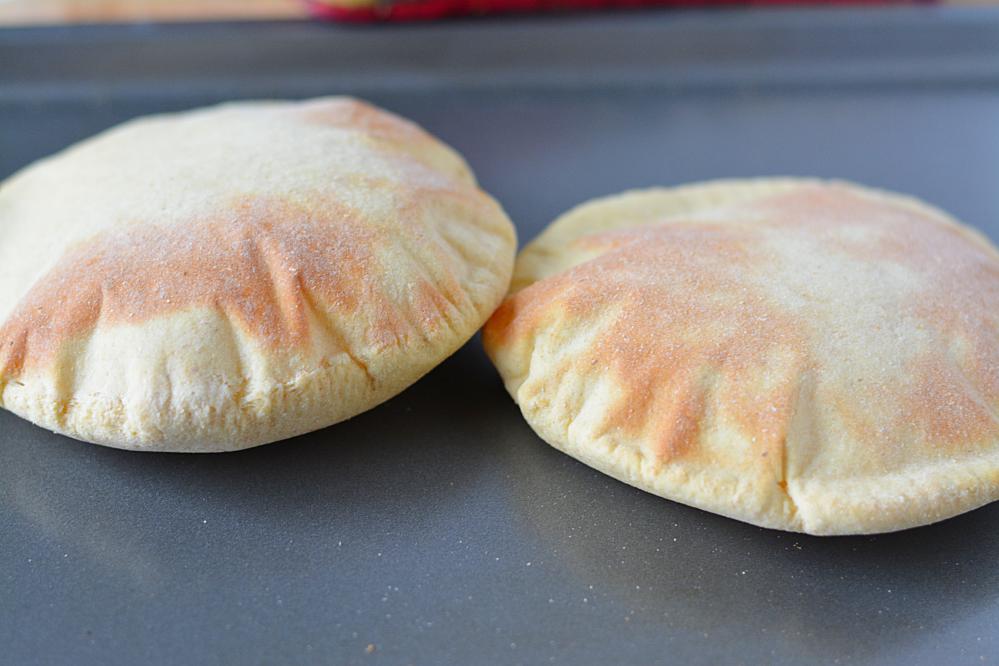 How to make pita bread or pita pockets